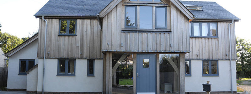 REAL HOMES | Oak frame self builder keeps it natural | Hampshire ...