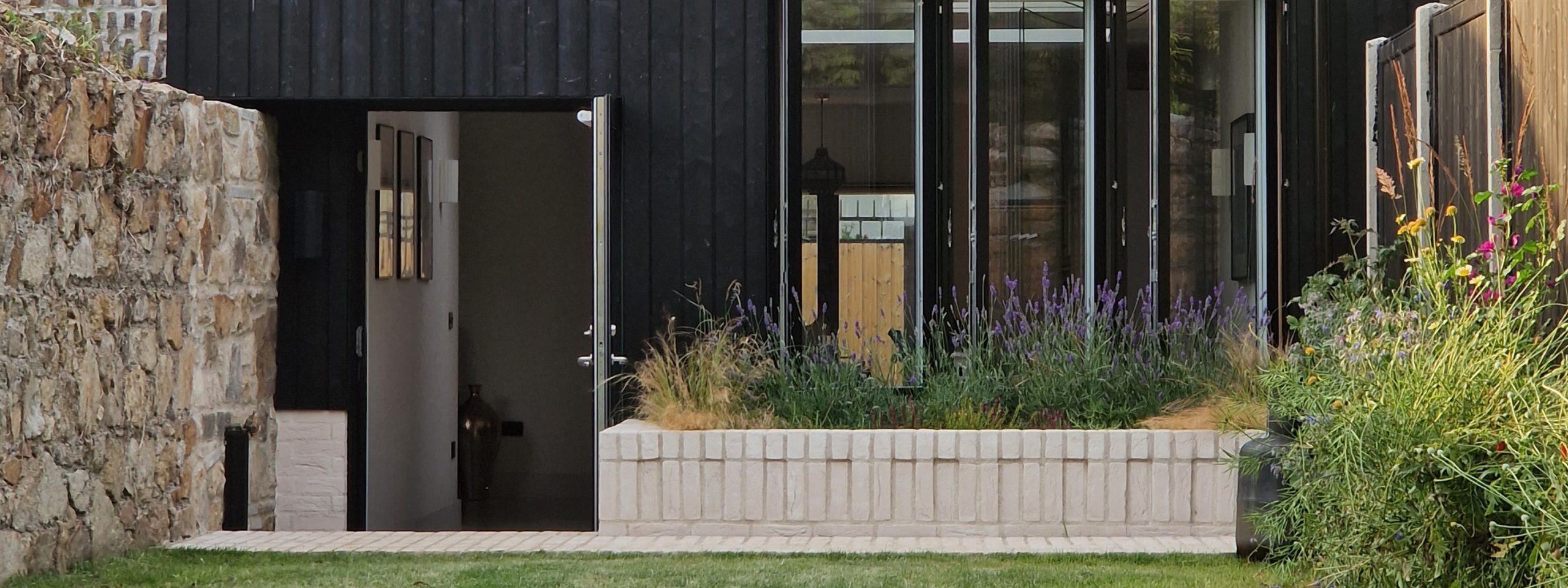 Earthborn | Breathable Claypaint used in renovation